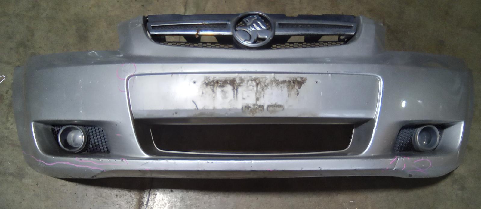 Front Bumper Commodore Holden 2006