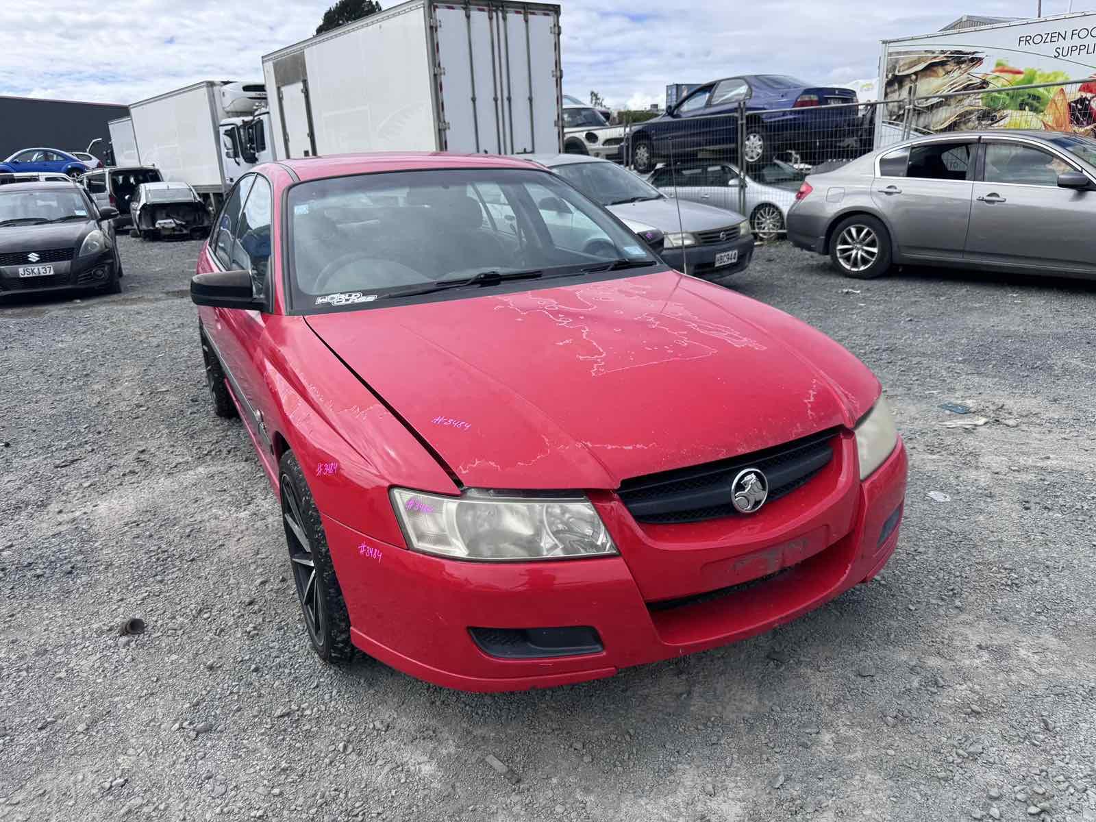Front Bumper Commodore Holden 2005