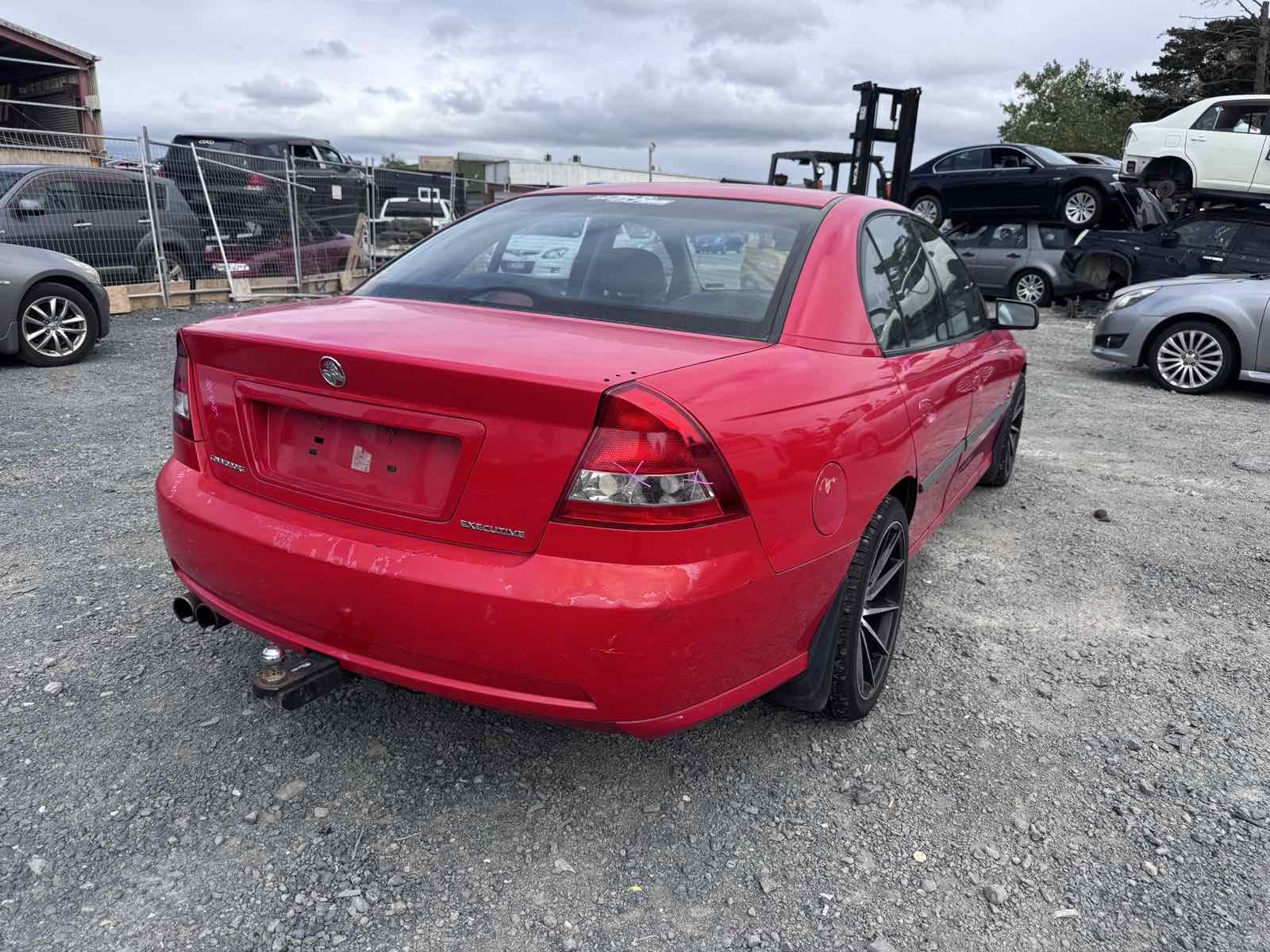 Front Bumper Commodore Holden 2005